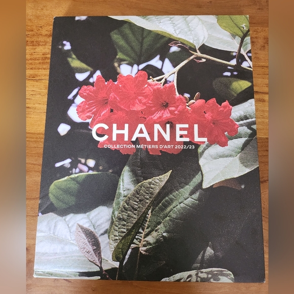 CHANEL | Art | Limited Edition Chanel Look Book 2222023 | Poshmark